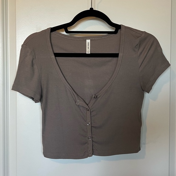 Aritzia | Tops | Aritzia Sunday Best Holly Top | Poshmark